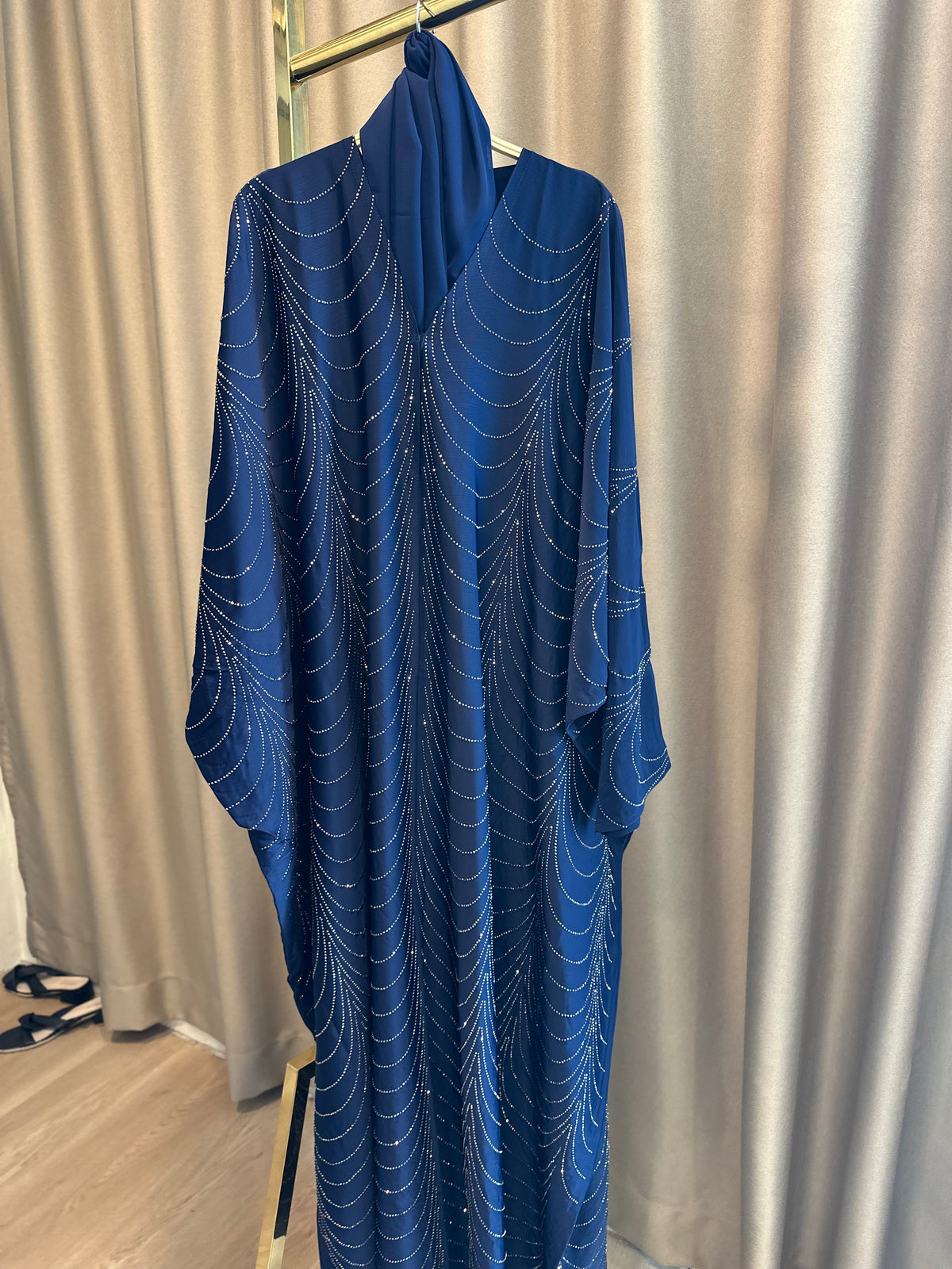 Surayya Dark Blue Farasha – ZAYWARSAEED